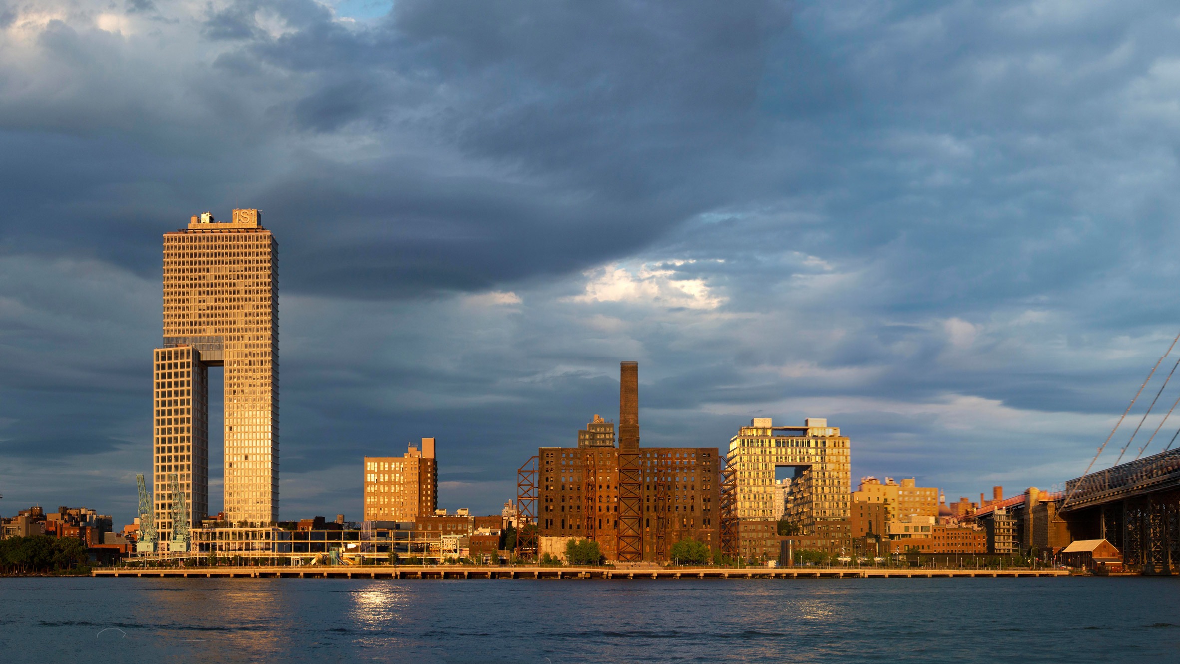 Dezeen: CookFox releases photos of linked skyscrapers at Brooklyn's ...